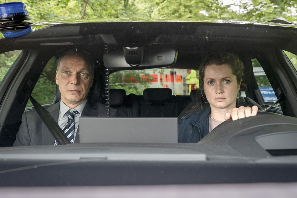 „Es wäre eine Katastrophe“: Tatort-Stars Cornelia Gröschel und Martin ...