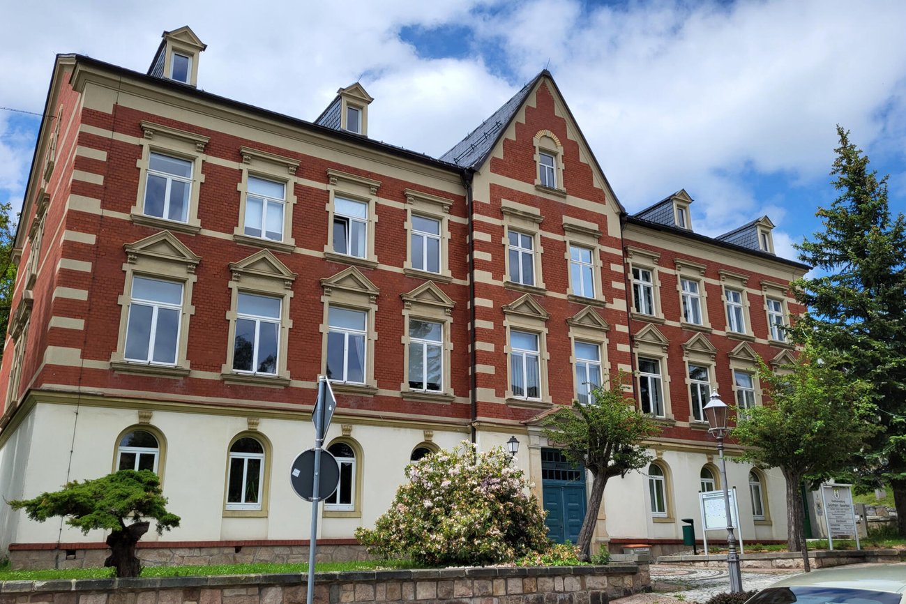 Hauptamtsleiter entlassen: Erneutes Stühlerücken im Rathaus in Beierfeld