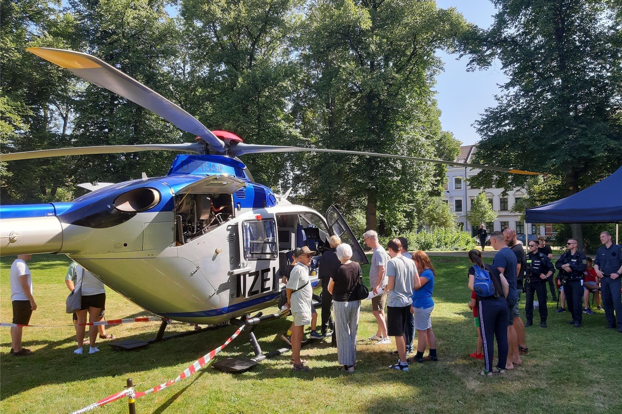Tag der Polizei in Zwickau mit 5500 Besuchern: Warum sich die ...