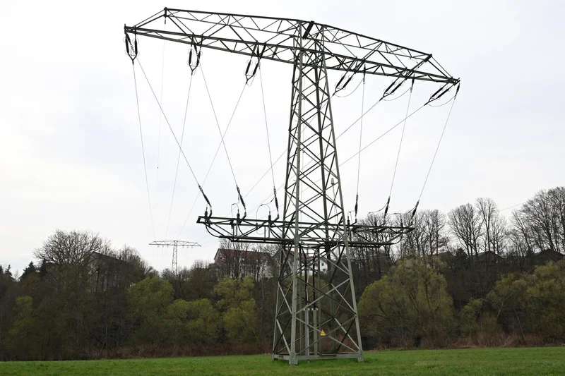 Neue Stromtrasse im Landkreis Zwickau: Einwohnerversammlungen in ...