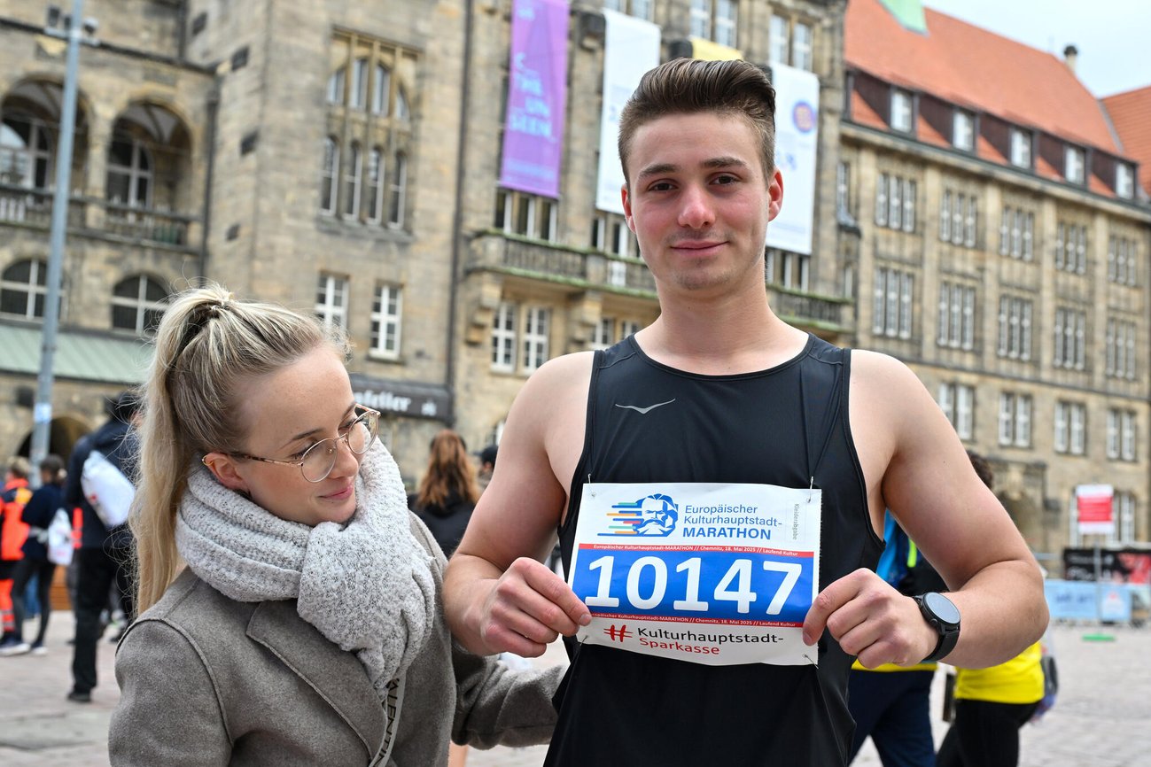 Mehr als 8000 Läufer beim Kuha-Marathon: Chemnitz im Laufrausch