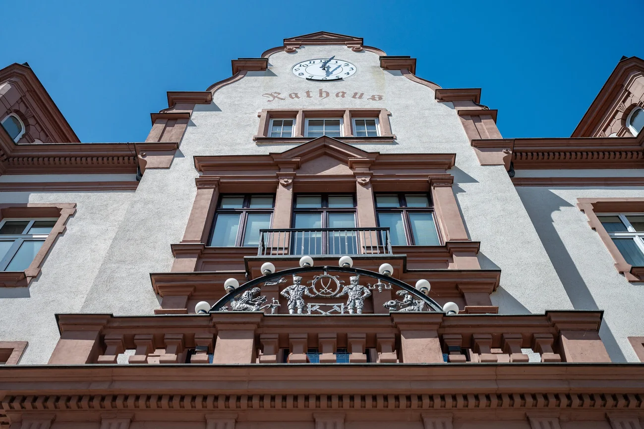 OB-Wahl in Aue-Bad Schlema: Politologe analysiert das starke Ergebnis ...