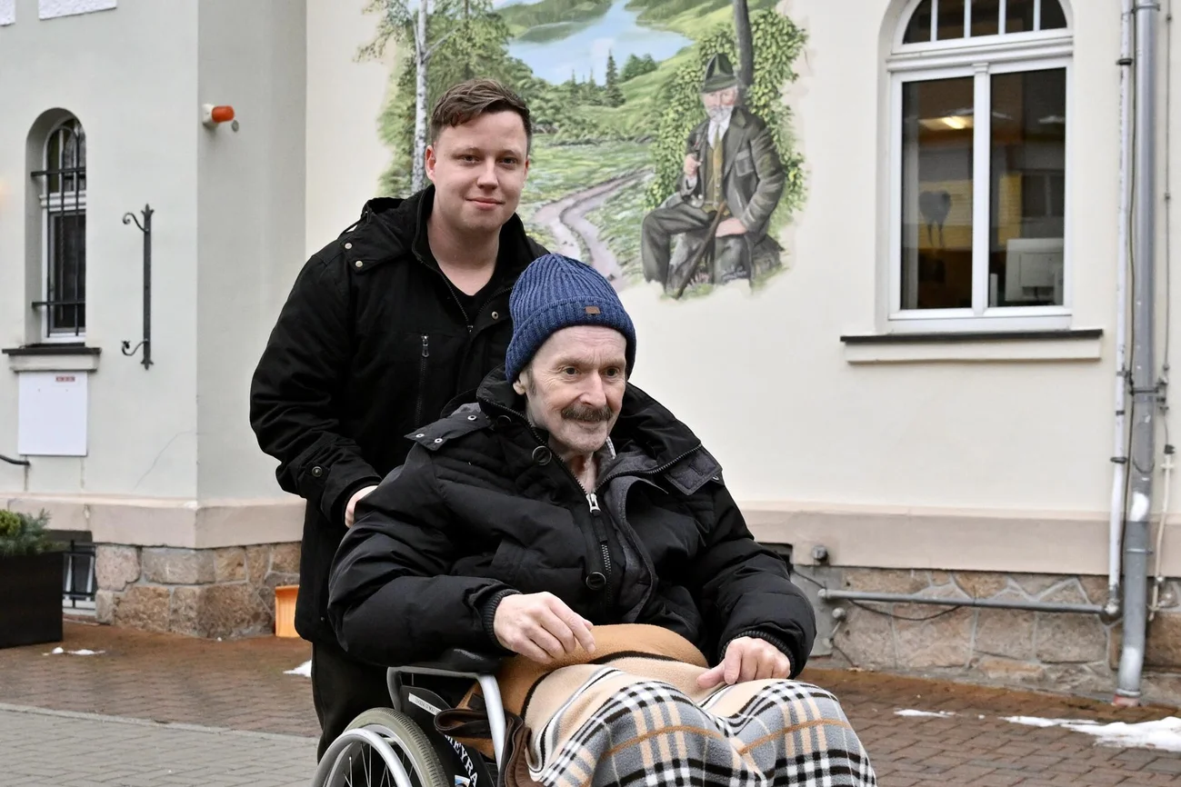 Die große Sehnsucht eines Zwickauer Bergmanns: Wünschewagen bringt ...
