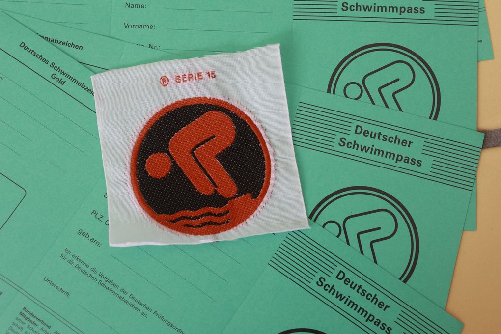 Zutritt nur mit Bronze-Abzeichen? - Nicht in Sachsens Bädern