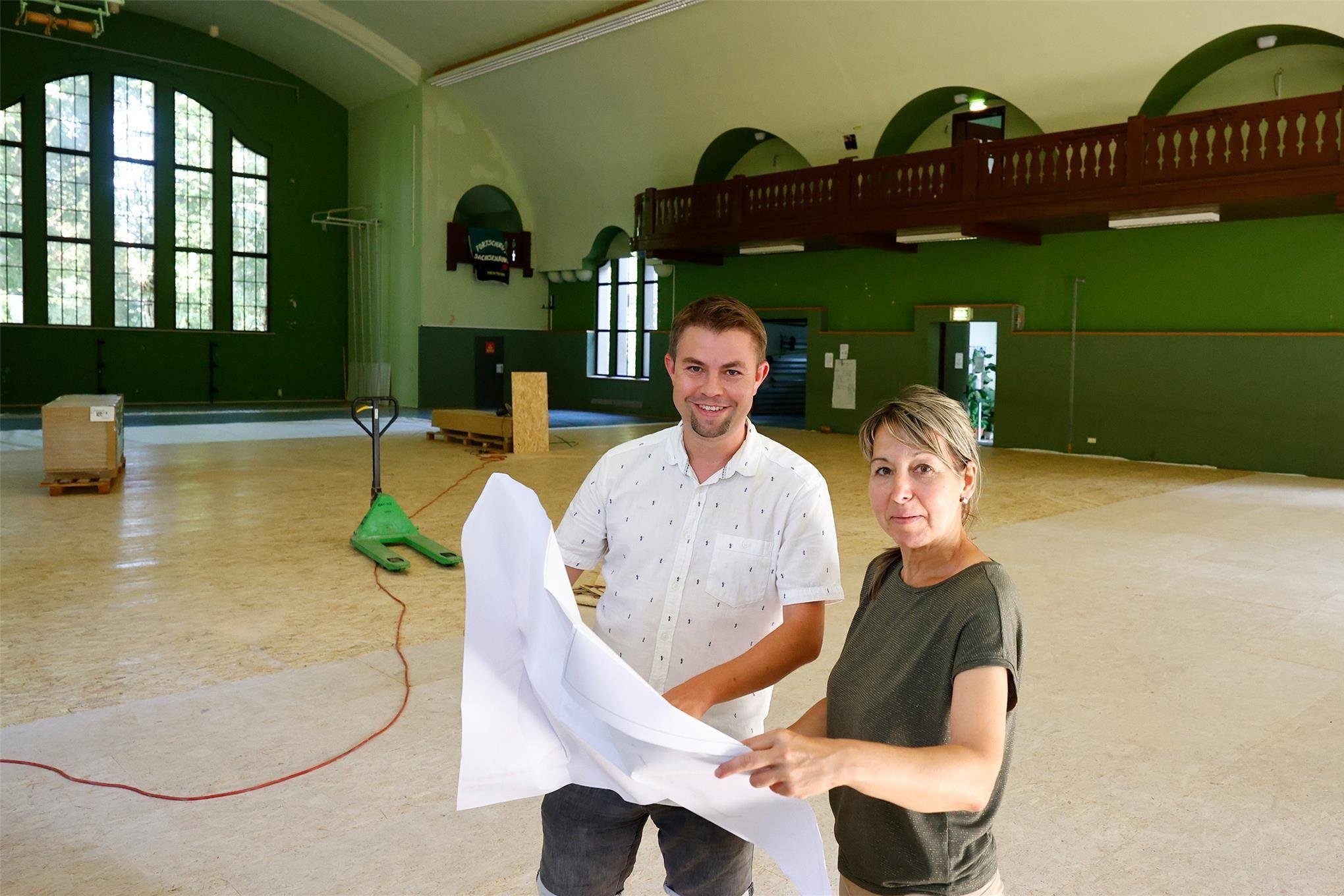 Die „Grüne Hölle“ auf dem Pfaffenberg in Hohenstein-Ernstthal wird ...