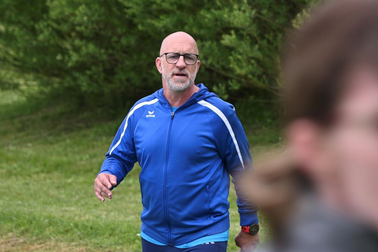 23 Chemnitzer auf dem Weg zu den Special Olympics: Eine Gruppe, die ...