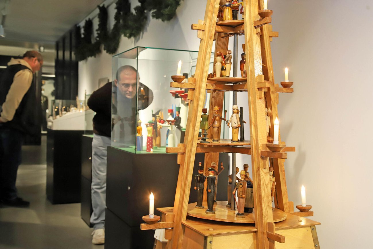 Geheimnisse einer 50-Jährigen: Zehn Fakten zur Zwickauer Pyramide, die ...