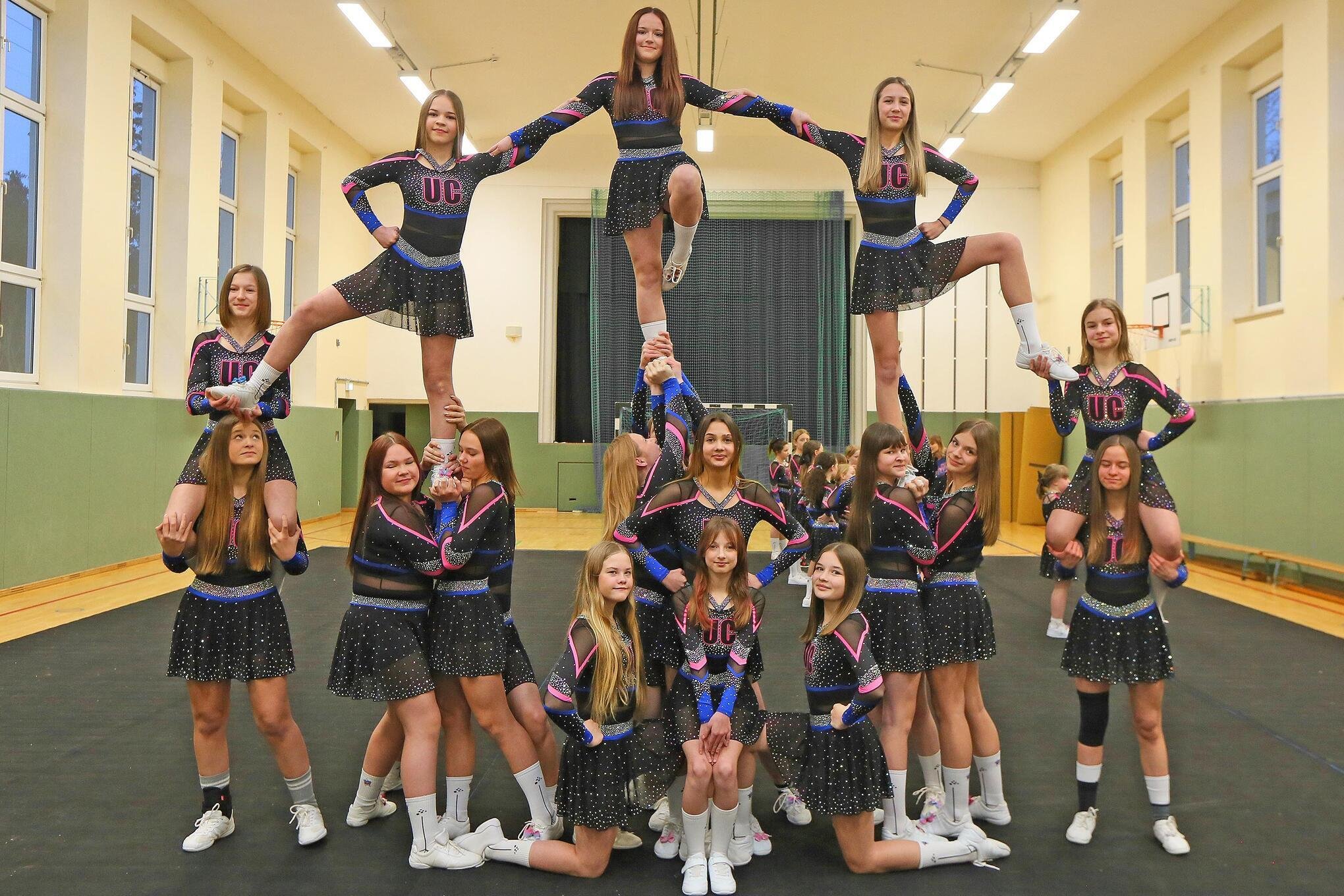 Cheerleading in Westsachsen: „Das ist viel mehr als mit den Pompoms ...